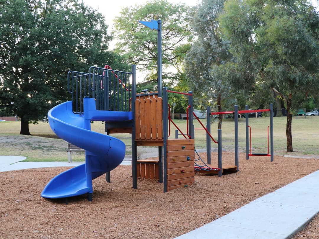 Cascade Park Playground Project | adventure+